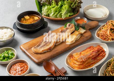 Refrigerated Pork Belly Grill Set Stock Photo - Alamy