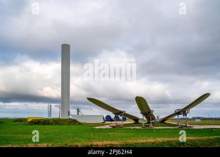 Wings for a large wind turbine under construction Stock Photo - Alamy