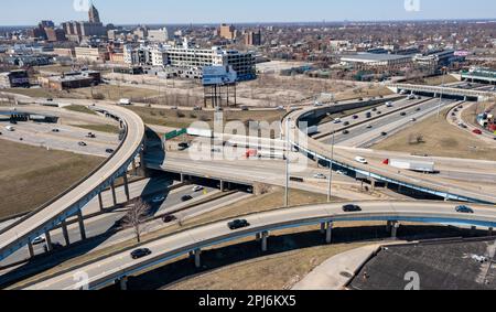 USA - Michigan - Detroit. Junction of a motorway Stock Photo - Alamy