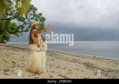 The beauty of the Polynesian people radiates from this Rarotongan born ...
