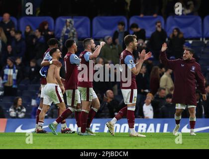Aston Villa players and fans celebrate winning the europa league in ...