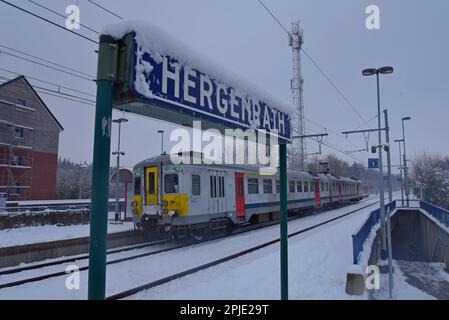 Belgian Railways Classical EMU electric multiple unit train in the snow ...