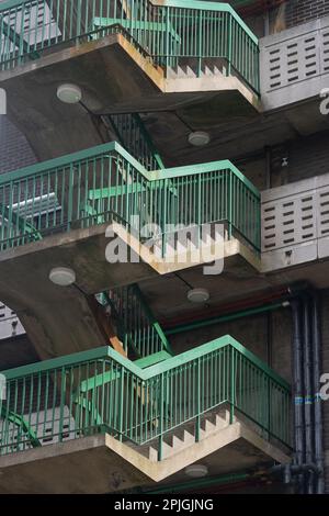 Petticoat Tower, Middlesex Street Estate, Aldgate, City of London Stock ...