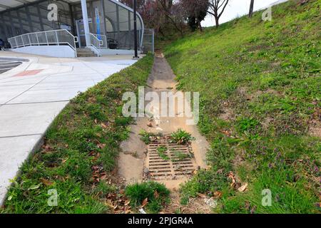 Concrete stormwater drainage Stock Photo - Alamy