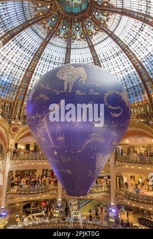 Grands Magasins Du Printemps. Interior of Printemps department store ...
