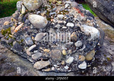 Conglomerates and sandstones with slag material and blast furnace ...