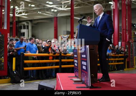 President Joe Biden speaks at the Cummins Power Generation Facility in ...