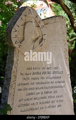 Grave, graves, tomb, Campo Santo Teutonico, German cemetery, cemetery ...
