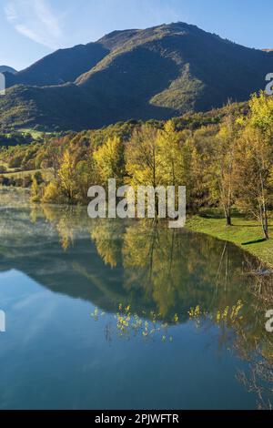Autumn at Lake Fiastra, Marche, Italy, Europe Stock Photo - Alamy