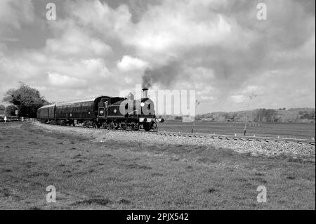 "30053" and train near Junction Road Stock Photo - Alamy