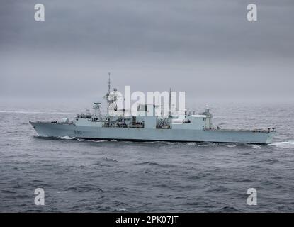 Royal Canadian Navy frigate HMCS Vancouver (FFH 331) returns to Joint ...
