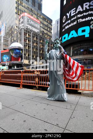 Costumed characters at Times Square, in Manhattan, New York City Stock ...