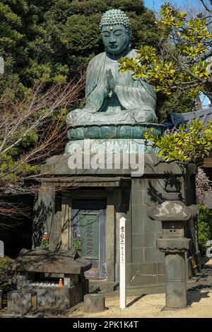 Tokyo, Japan - March 3, 2023: Bronze Buddha statue constructed in 1690 ...