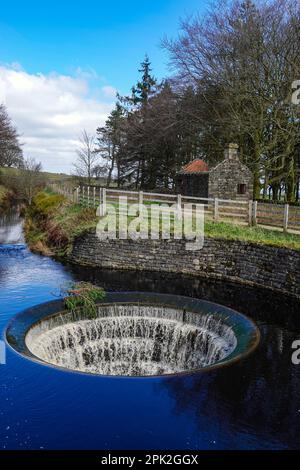 The overflow at Redmires Reservoirs, on the moors above Sheffield ...