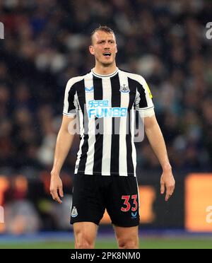Newcastle United's Dan Burn during the Carabao Cup Final between ...