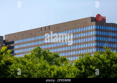 04.05.2018, Germany, Rhineland-Palatinate, Mainz - ZDF broadcasting ...