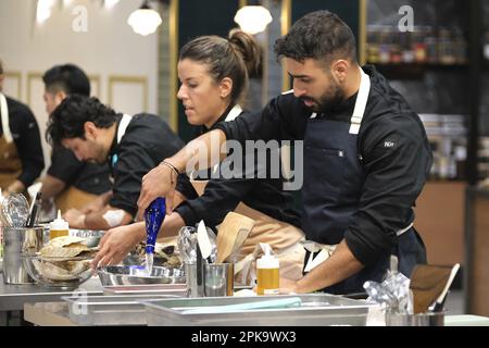 TOP CHEF, from left: contestants Tom Goetter, Sara Bradley, Cheeky ...