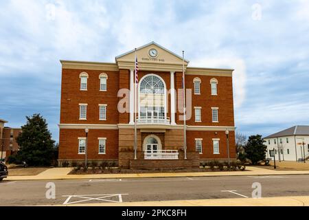 Tupelo, MS - January 2023: Tupelo City Hall in Tupelo, Mississippi ...