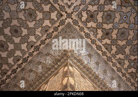 Intricate mirror glass work on walls and ceiling of Diwan-i-Khas or the ...