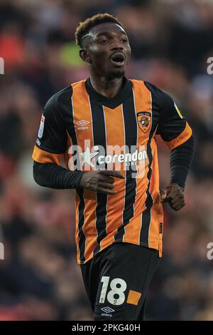 Adama Traore #18 of Hull City during the Sky Bet Championship match ...