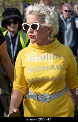 Kellie-Jay Keen-Minshull (yellow jumpsuit), also known as Kellie-Jay ...