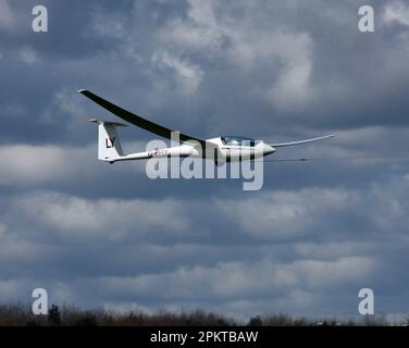 A Centrair ASW 20FL glider departing a private airfield West Sussex ...