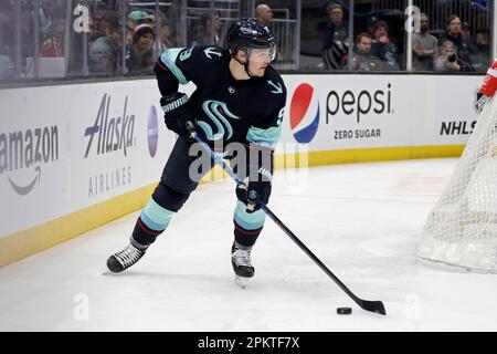 Seattle Kraken center Ryan Donato (9) skates against the Tampa Bay ...