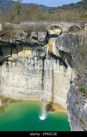 Sopot waterfall with a stone bridge in Istra, Croatia Stock Photo - Alamy