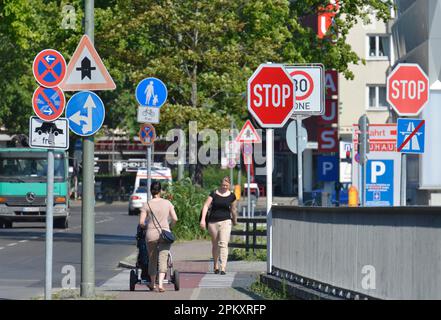 Forest of traffic signs, Schwarzbacher Strasse, Halensee, Berlin ...