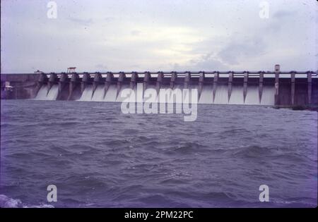 Jayakwadi dam is an earthen dam located on Godavari river at the site ...
