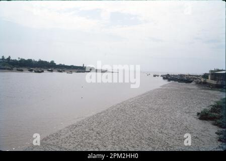 The Daman Ganga also called Dawan River is a river in western India ...