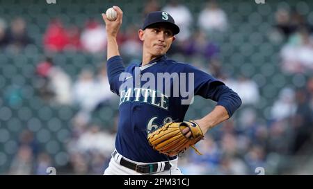 Seattle Mariners starting pitcher George Kirby throws against the New ...