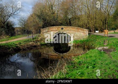 Arched bridge over the Calne branch of the Wilts & Berks canal at ...