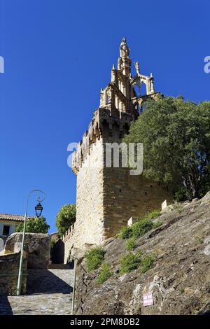 France, Drome (26), Nyons, Randonne Tower, Notre Dame de Bon Secours ...