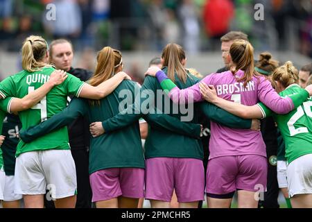 Republic of Ireland team huddle after the FIFA Women's World Cup 2023 ...