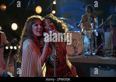 DAISY JONES & THE SIX, (aka DAISY JONES AND THE SIX), from left: Camila ...