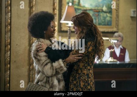 DAISY JONES & THE SIX, (aka DAISY JONES AND THE SIX), from left: Sam ...