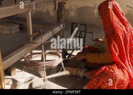 India, Gujarat, Bhujodi, Vankar Devji Bhimji weaving shop Stock Photo ...