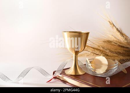 Eucharist, sacrament of communion background Stock Photo - Alamy