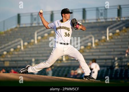 Bradenton Marauders pitcher Thomas Harrington (36) during a MiLB ...