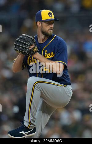 Milwaukee Brewers starting pitcher Colin Rea throws to the Detroit ...