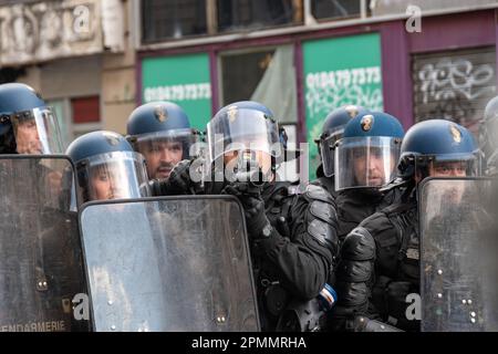 Police riot equipment France Stock Photo - Alamy