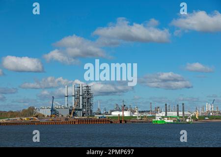 Evides WTP Dow Stade chemical plant, Lower Saxony, Germany Stock Photo ...
