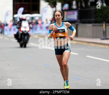 Stephanie Twell during the London Marathon 2022 Stock Photo - Alamy