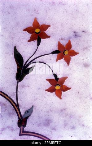 Inlay work, Taj Mahal, white marble mausoleum, wonder of the world ...