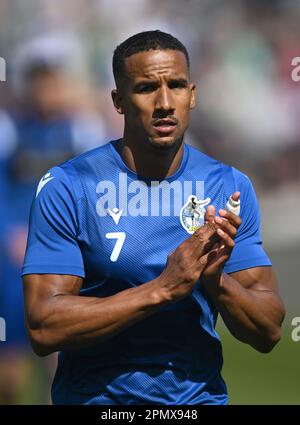 Bristol Rovers' Scott Sinclair warming-up before the Sky Bet League One ...