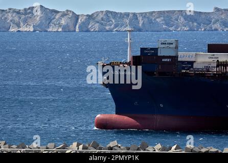 The container ship Alexandra of the company CMA CGM arrives at the ...