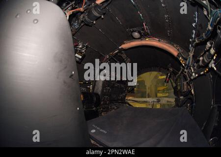 English Electric Canberra PR3 cockpit Stock Photo - Alamy