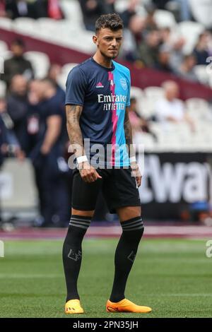 Ben White of Arsenal in the pregame warmup session during the Premier ...