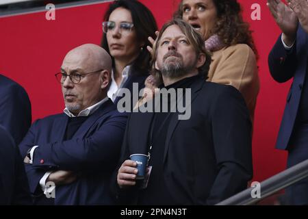 AMSTERDAM - (lr) Ajax chief sports officer Maurits Hendriks and Ajax ...